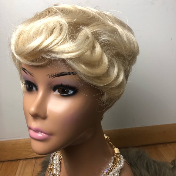 Accessories | Ava Li 613 Platinum Blonde Short Full Cap Wig New | Poshmark